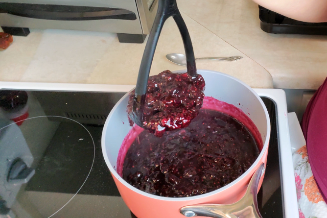 How to make the Best homemade Jam: Mixed Berry Jam Recipe - Rachael XO